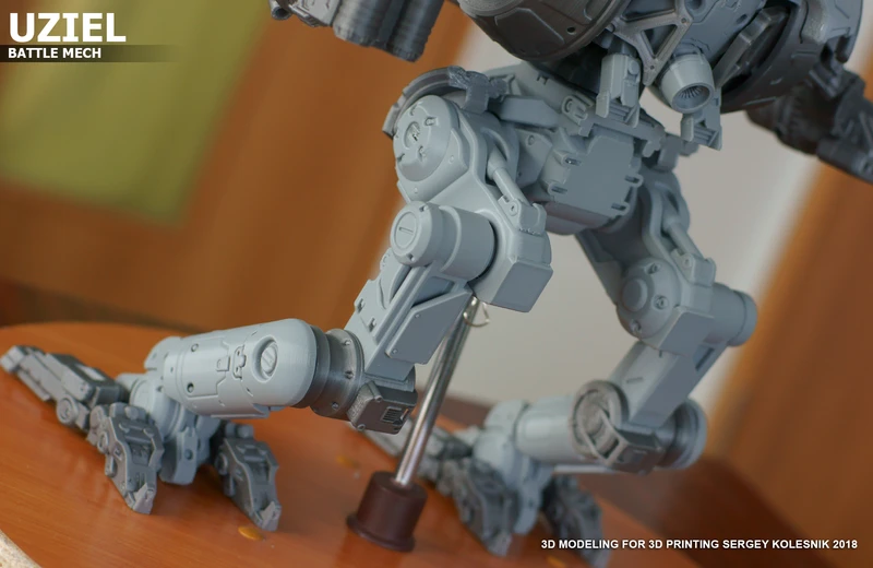Uziel Mech